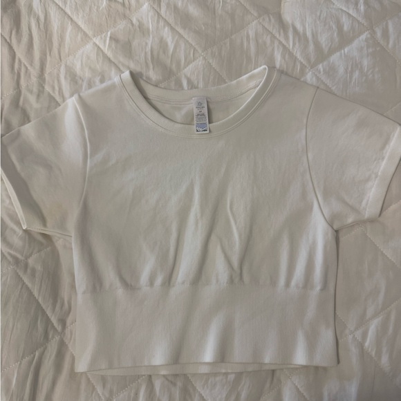 aerie | Tops | Short Sleeve Cropped Offline Aeire Top | Poshmark